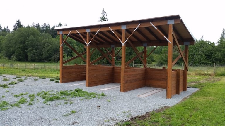 Covering Compost and Manure Storage - - The Northwest Horse Source