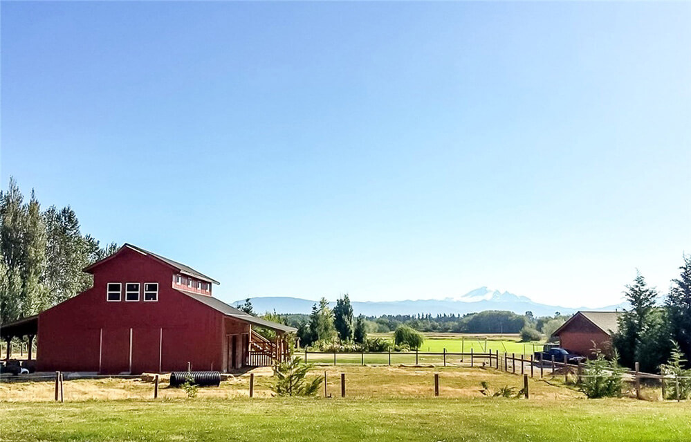 Allison Trimble 7036 Dahlberg Rd Ferndale Barn – The Northwest Horse Source