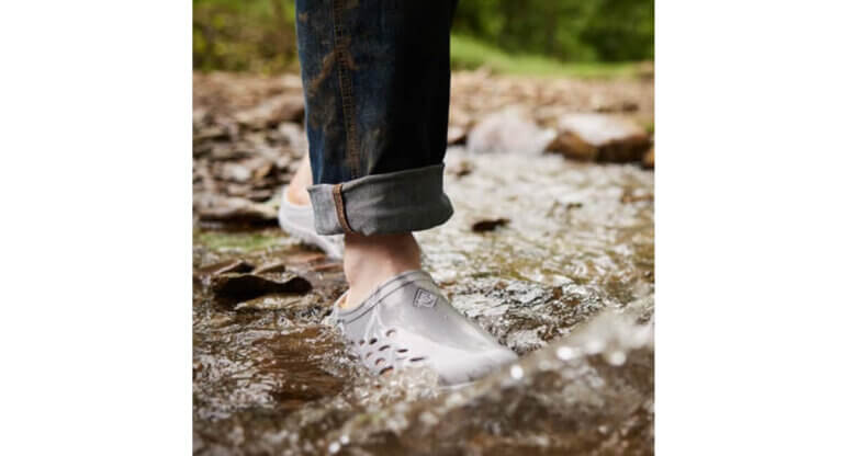 New & Noteworthy: Muckboot Company Offers Muckster Lite Clogs - - The ...